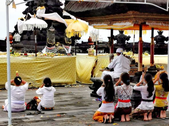 Utazás Balira - Orianna Bali Tours - Bali Misztikuma Magyarul - Észak ...